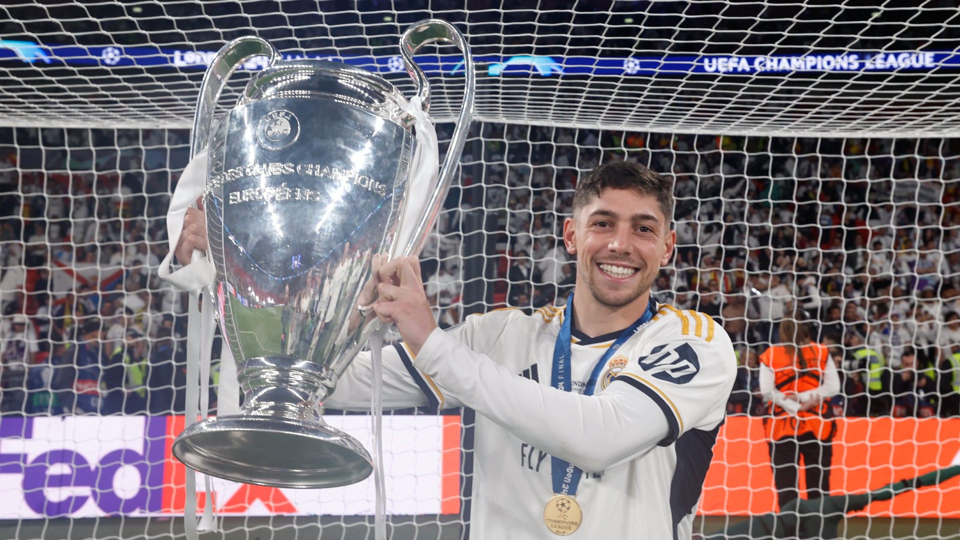Valverde turns 27