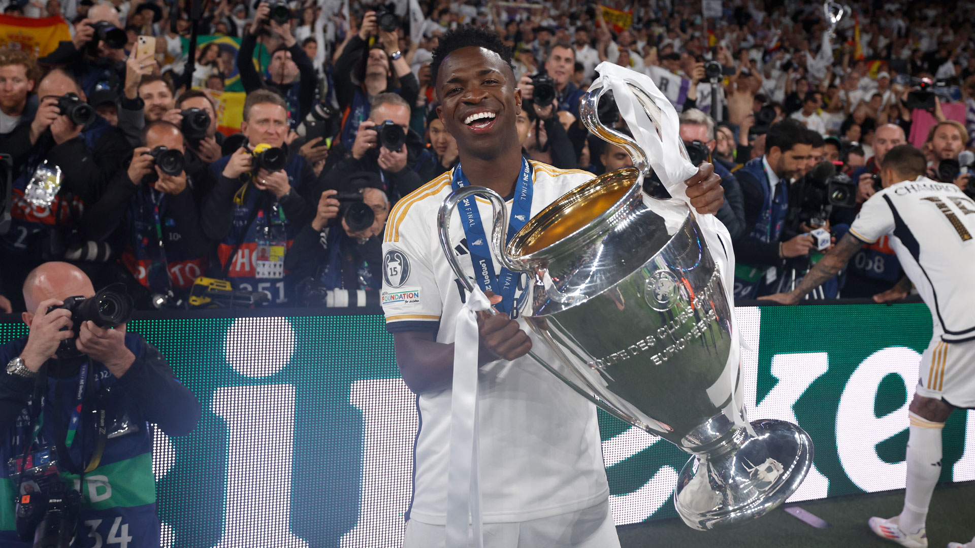 Vini Jr. zum besten Spieler der Champions League 2023/24 gewählt