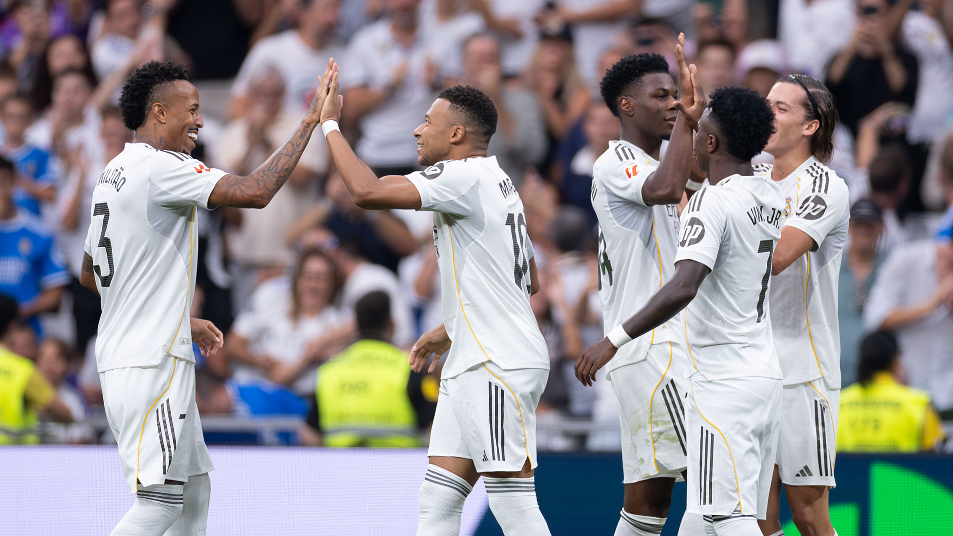 Real Madrid-Barcelona will be played on Sunday, 26 October, at 4:15 pm CEST