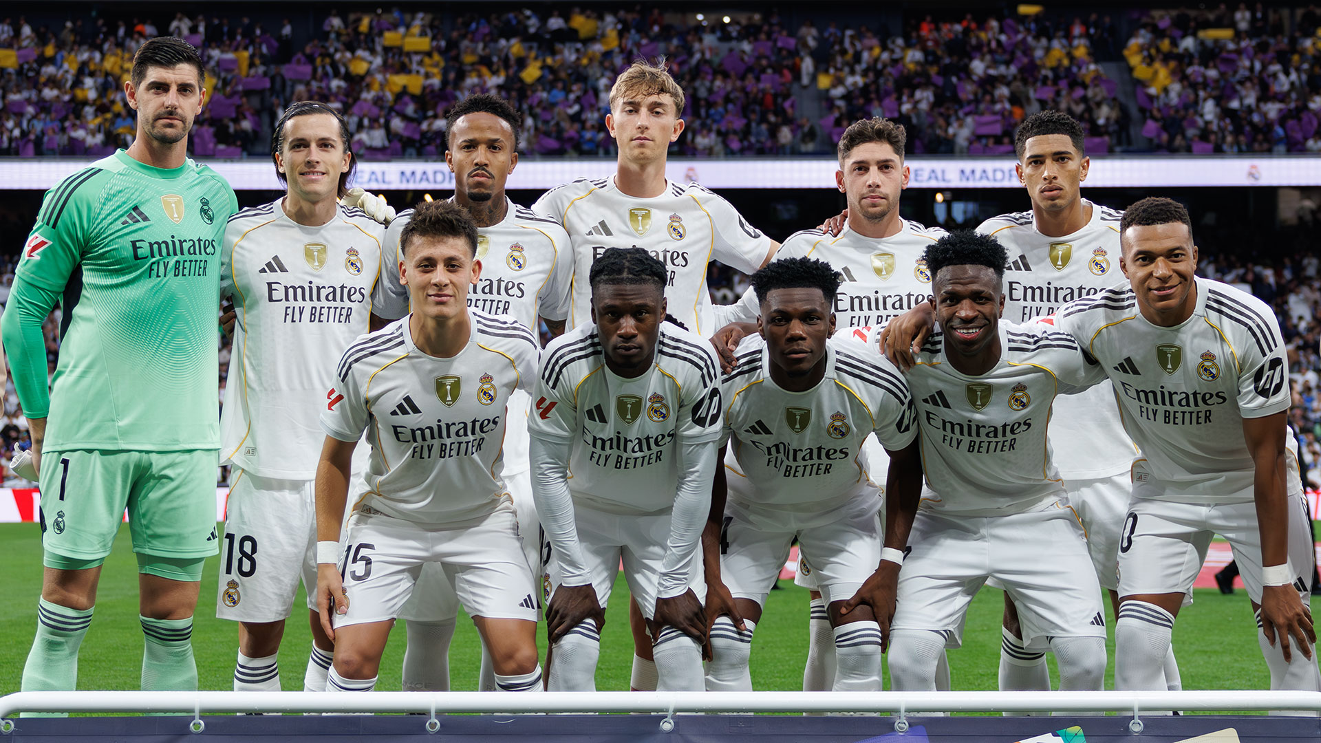 Onces iniciales del Real Madrid y del Liverpool