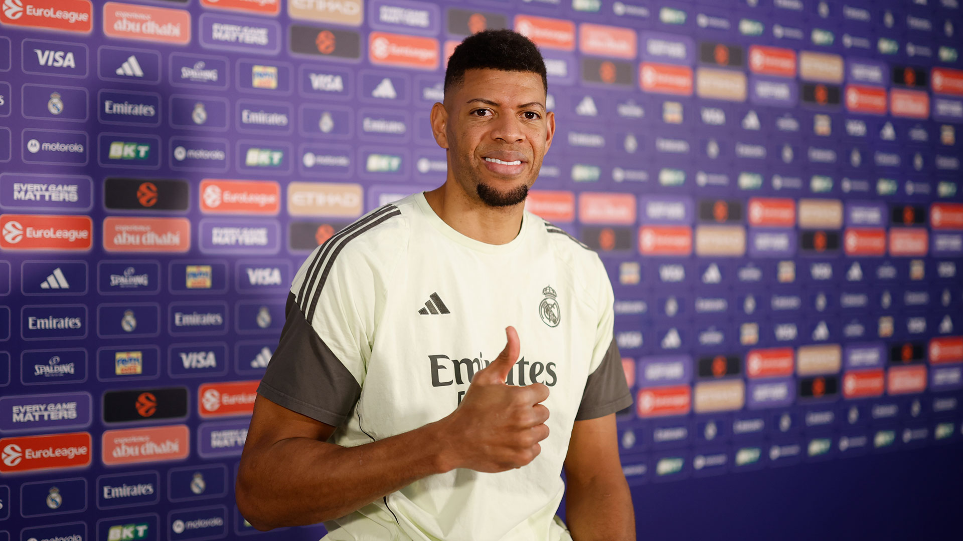 Tavares: “The team's in good shape and we'll give it our all”